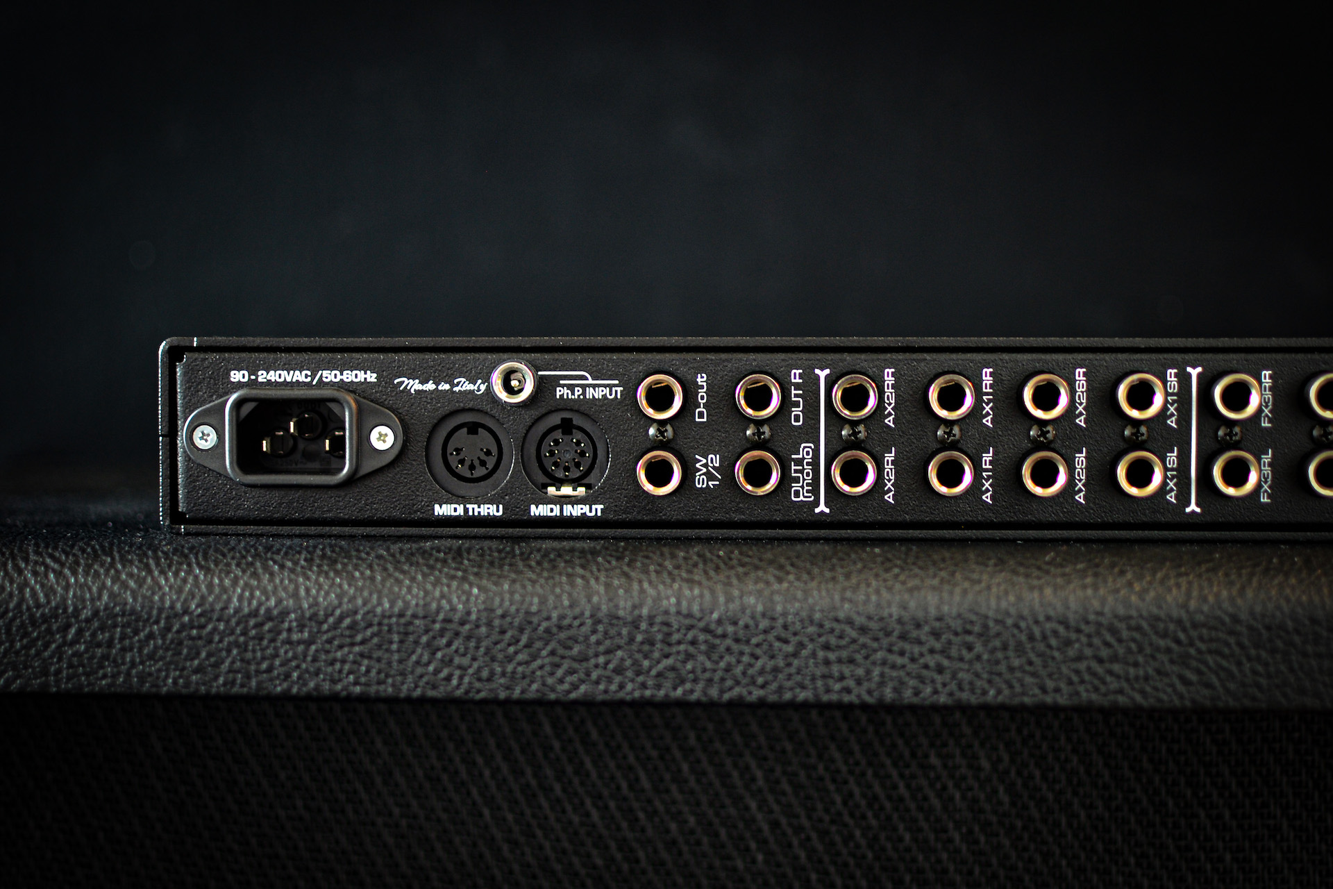 Multi Stereo Line Mixer – RedSeven Amplification | Boutique Amplifiers ...