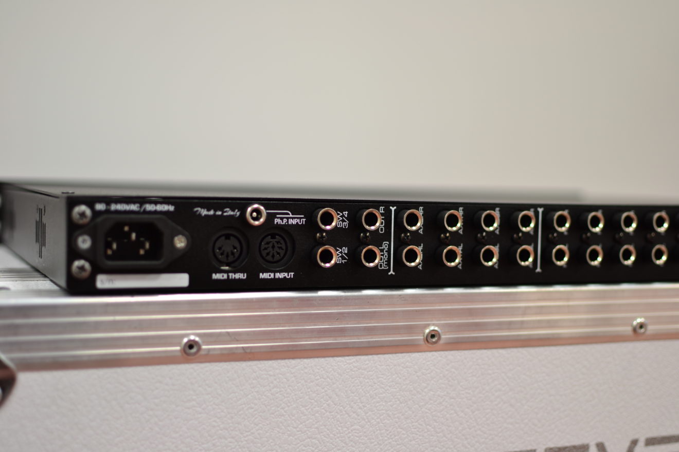 Multi Stereo Line Mixer – RedSeven Amplification | Boutique Amplifiers ...